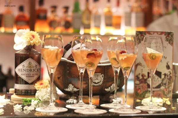 Hendrick's lança o novo gin Hendrick's Floral | Hendrick's cocktail ...